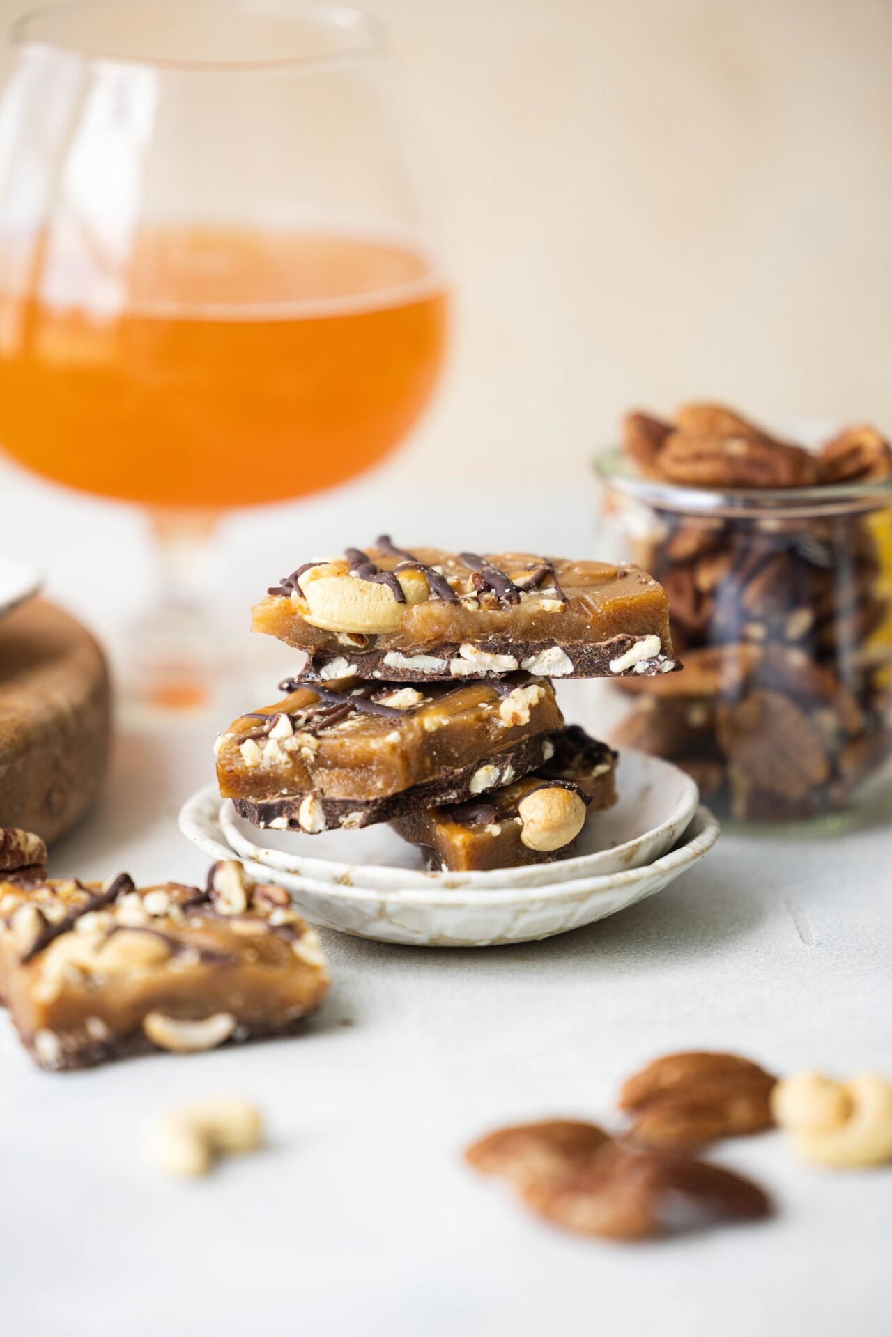 Perfect Wines to Pair With Toffee for Any Festive Occasion - Cache ...